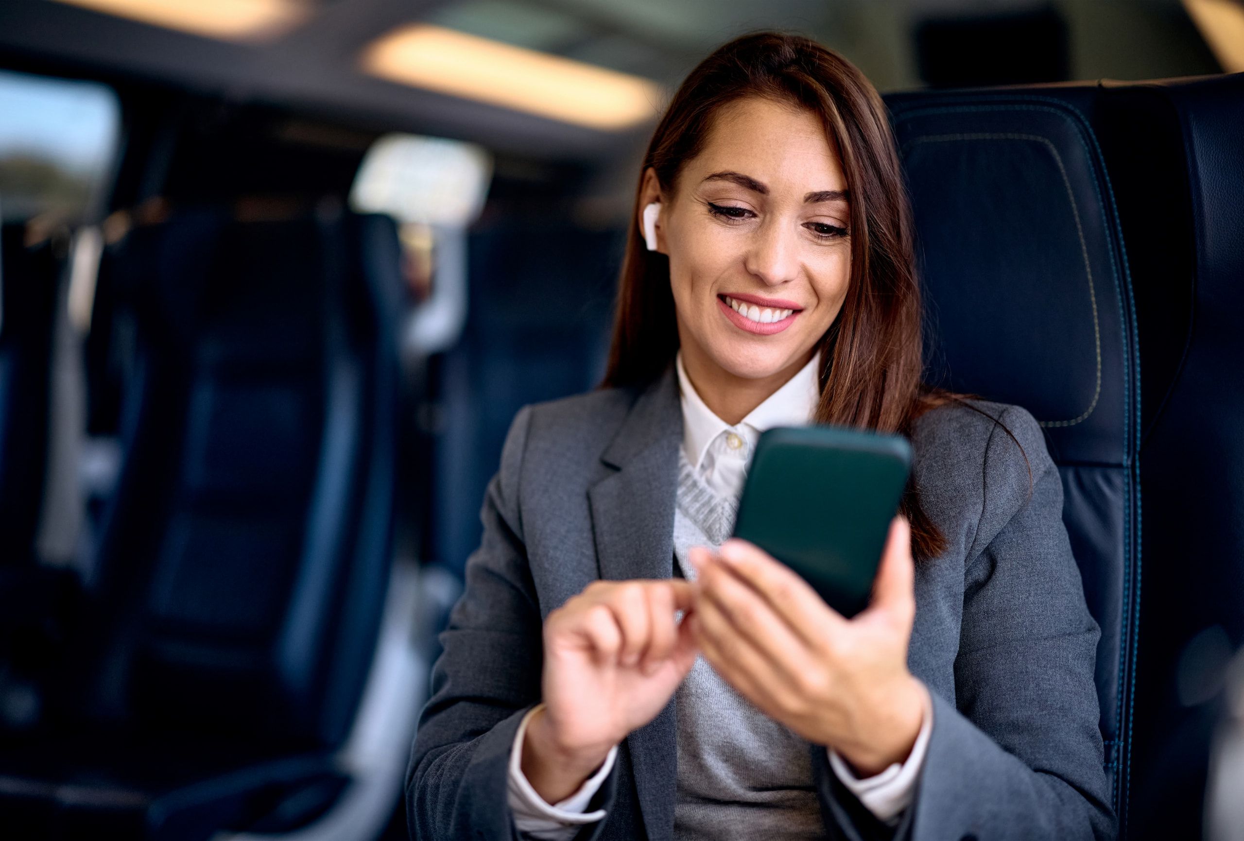 DiLoc®| OnBoard - Turnkey Passenger Information Solution in Vehicles